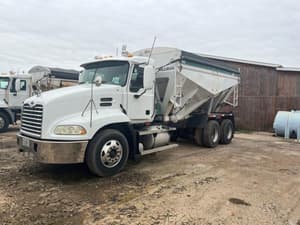 SOLD - 2004 Mack CH613 Lot No. 82 Other Equipment with 810,777 mi ...