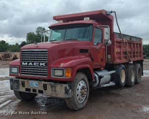 SOLD - 2004 Mack CH613 Lot No. NG9800 Other Equipment with 574,343 mi | Tractor Zoom