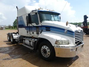 SOLD - 2004 Mack CX613 Truck Tractor, s/n 1M1AE07Y24N0176 Other ...
