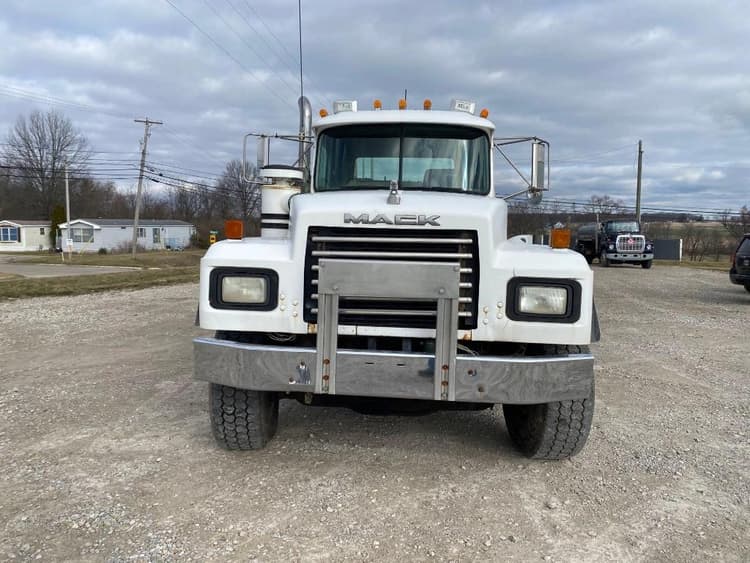 2004 Mack RD690S Other Equipment Trucks for Sale | Tractor Zoom