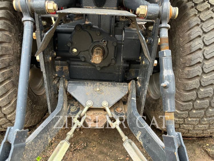 2004 Massey Ferguson GC2300 Tractors Less than 40 HP for Sale | Tractor ...