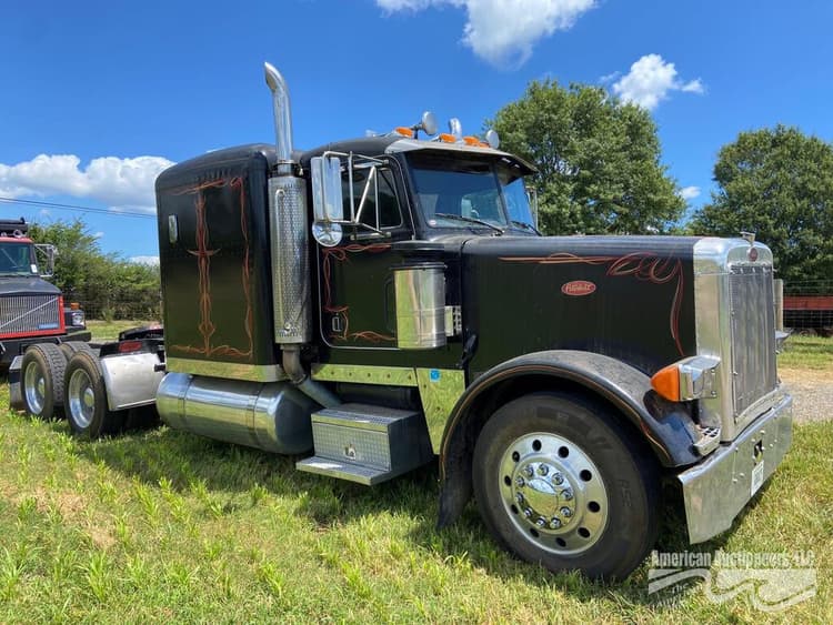 2004 Peterbilt 378 Other Equipment Trucks for Sale | Tractor Zoom
