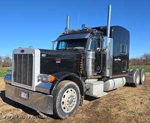 SOLD - 2004 Peterbilt 379 Lot No. DW3999 Other Equipment with 656,140 ...