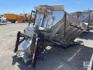 SOLD - 2004 Swenson EV150 Abrasive Spreader, 10' Chemical Applicators ...