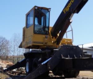 SOLD - 2004 Tigercat 240B Knuckleboom Construction | Tractor Zoom