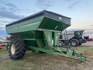 SOLD - 2004 Unverferth 9250 Stock No. 154606 Harvesting with 1,000 Bu ...