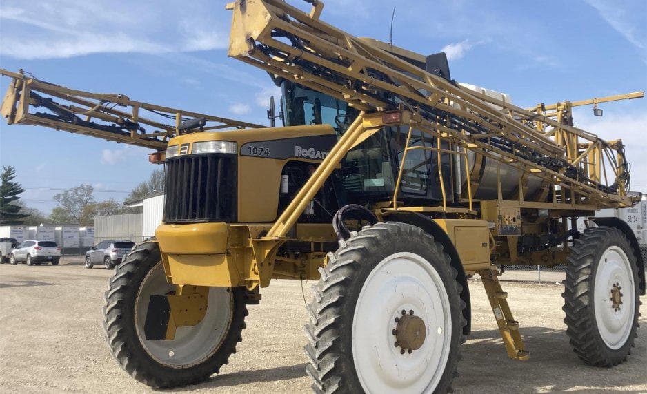 Ag-Chem RoGator 1074 Chemical Applicators Sprayers - Self Propelled for ...