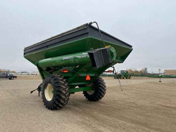2005 Brent 880 Harvesting Grain Carts for Sale | Tractor Zoom