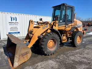 2005 Case 521D Lot No. 121 Construction For Sale with 8,666 Hrs | Tractor Zoom