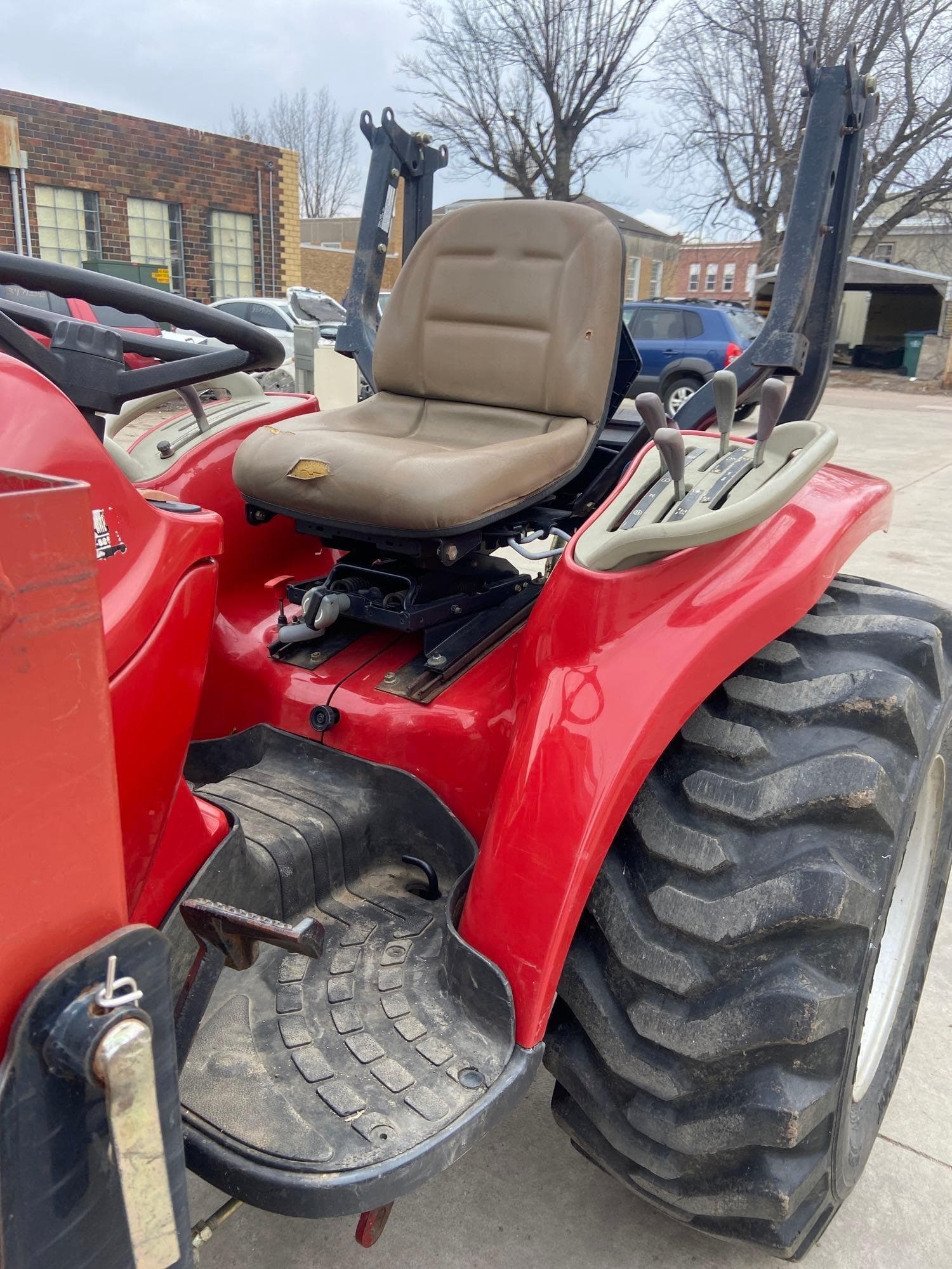 2005 Case IH DX33 Tractors Less than 40 HP for Sale | Tractor Zoom
