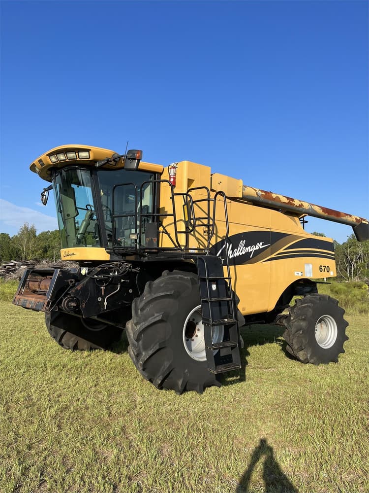 SOLD - 2005 Challenger 670 Combines Other | Tractor Zoom