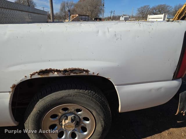 2005 Chevrolet 1500 Lot No. ET5382 Other Equipment For Sale with ...