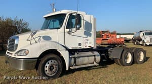2005 Freightliner Columbia Lot No. JT9736 Other Equipment For Sale with ...