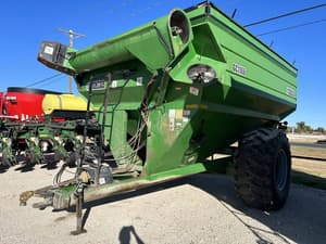 SOLD - 2005 Frontier GC1108 Stock No. 258843 Harvesting with 800 Bu ...