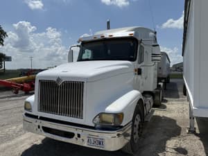 SOLD - 2005 International 9400i Lot No. 8461 Other Equipment with 950,471 mi | Tractor Zoom