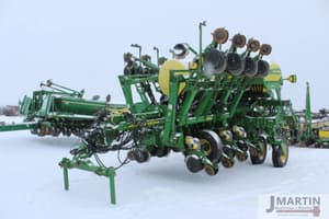 SOLD - 2005 John Deere 1790 Lot No. 5089 Planting with 24 Rows ...