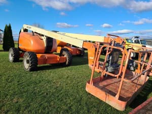 SOLD - 2005 JLG 600A Lot No. 3901 Construction with 3,163 Hrs | Tractor ...