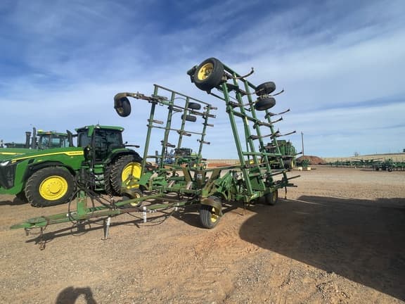 2005 John Deere 2410 Tillage Chisel Plows for Sale | Tractor Zoom