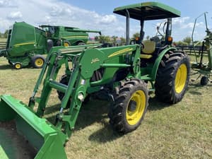 SOLD - 2005 John Deere 5425 Tractors with 1,611 Hrs | Tractor Zoom