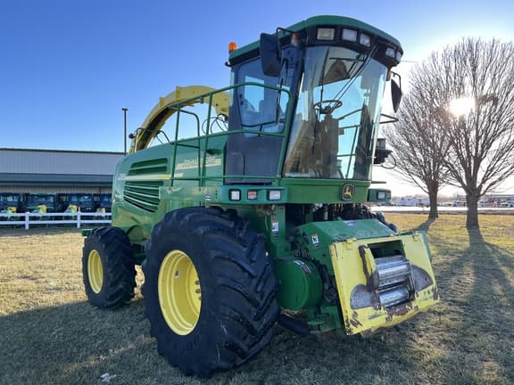 2005 John Deere 7500 Harvesting Forage Harvesters - Self Propelled for ...