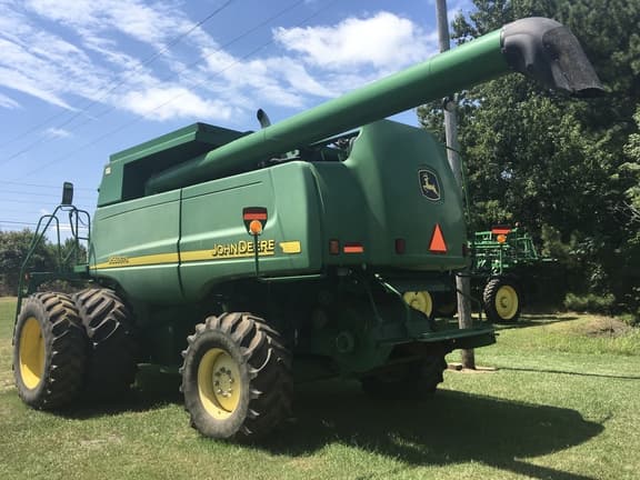2005 John Deere 9560 STS Combines Class 5 for Sale | Tractor Zoom