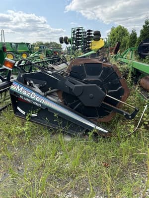 SOLD - 2005 MacDon 973 Stock No. 222623 Harvesting with 25 ft | Tractor ...