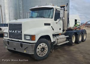 SOLD - 2005 Mack CHN613 Lot No. OK9815 Other Equipment with 769,396 mi | Tractor Zoom