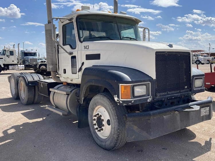 2005 Mack CHN613 Other Equipment Trucks for Sale | Tractor Zoom