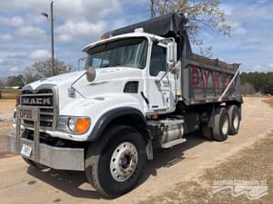 2005 Mack CV713 Lot No. 2273 Other Equipment For Sale with 584,385 mi ...