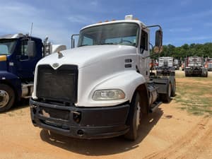 SOLD - 2005 Mack CXN613 Lot No. 52852643 Other Equipment with 631,385 ...