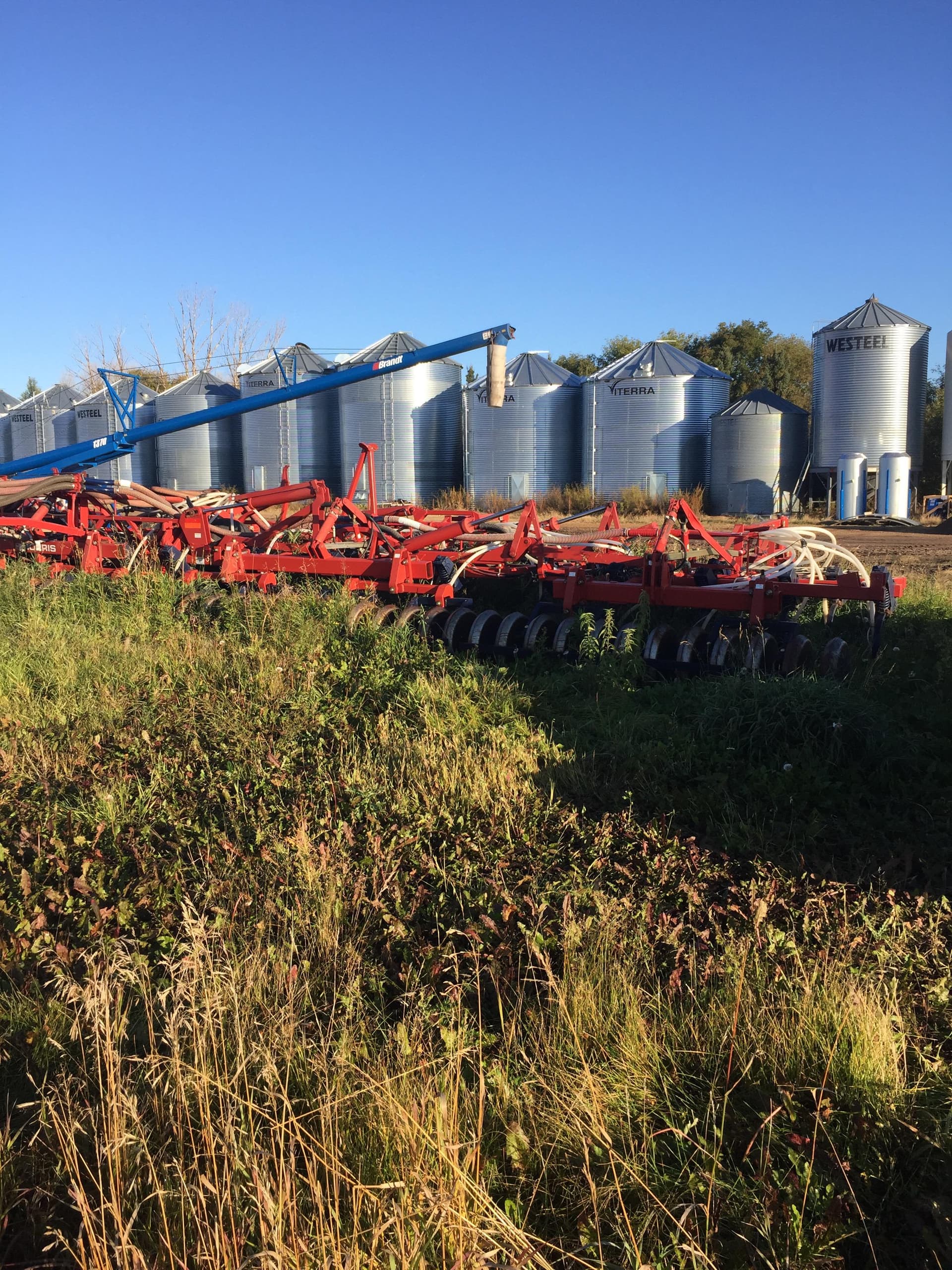 2005 Morris MAXIM II Planting Air Seeders or Carts for Sale | Tractor Zoom