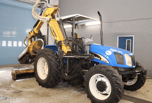 SOLD - 2005 New Holland TL90A Tractors with 3,810 Hrs | Tractor Zoom