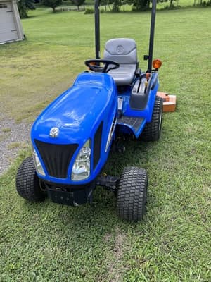 SOLD - 2005 New Holland TZ25DA Stock No. 19564B Tractors with 725 Hrs ...
