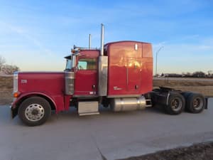 SOLD - 2005 Peterbilt 379 Lot No. 5042 Other Equipment with 764,557 mi ...