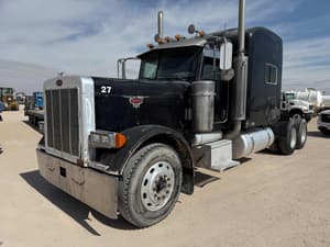 SOLD - 2005 Peterbilt 379 Lot No. 139 Other Equipment with 351,796 mi ...
