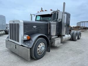 SOLD - 2005 PETERBILT 379 Other Equipment with 217,512 mi | Tractor Zoom