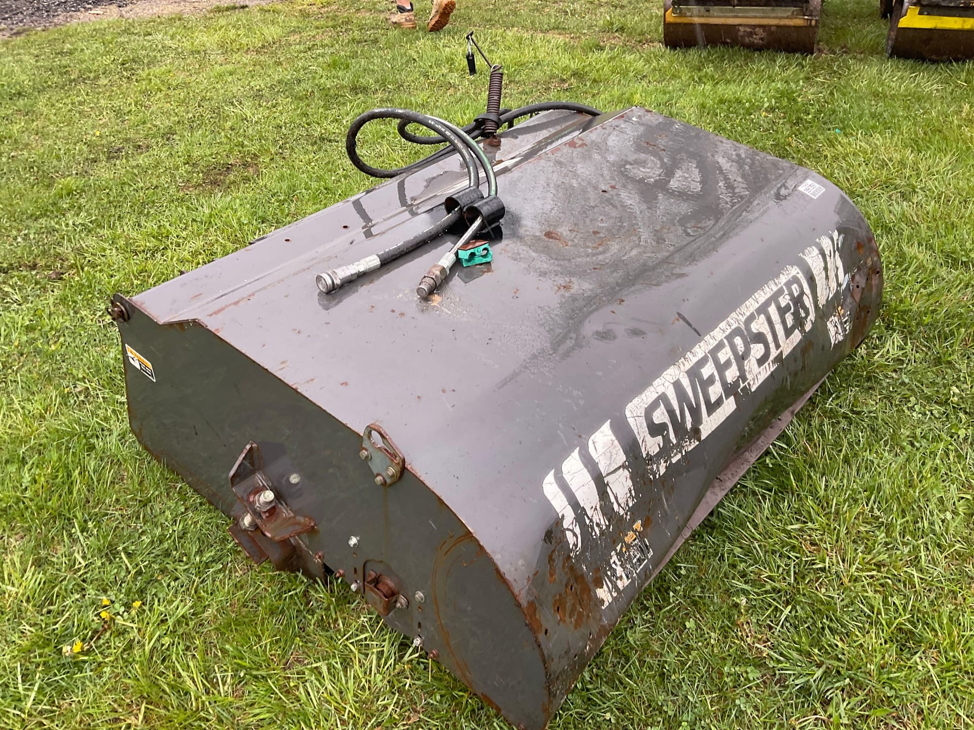 2005 Sweepster 20060M-0022 Other Equipment Skid Steer Attachments for ...