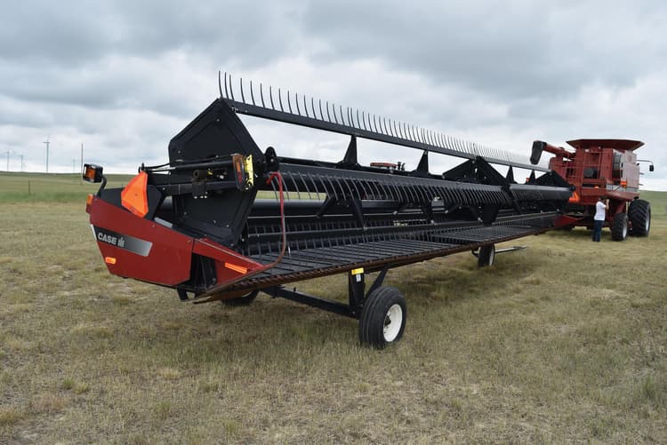 2006 Case IH 2042 Harvesting Headers - Platform for Sale | Tractor Zoom
