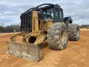SOLD - 2006 CAT 525C Skidder Construction with 23,448 Hrs | Tractor Zoom