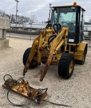 SOLD - 2006 Caterpillar 904B wheel loader Construction with --- Hrs ...