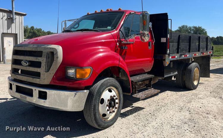 SOLD - 2006 Ford F-750 Other Equipment Trucks | Tractor Zoom