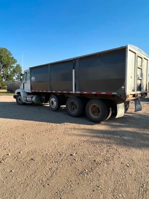 SOLD - 2006 Freightliner w/ MFS Model 2262 Box-Smart Shift Auto ...