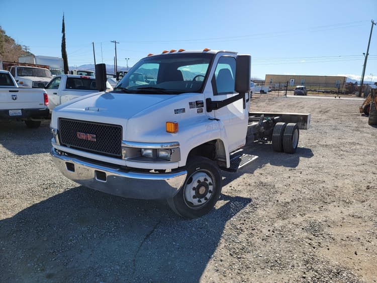 SOLD - 2006 GMC C4500 Other Equipment Trucks | Tractor Zoom