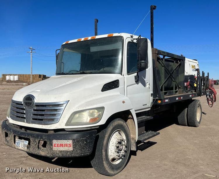 SOLD - 2006 Hino 268 Other Equipment Trucks | Tractor Zoom