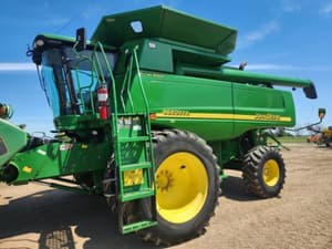 2006 John Deere 9660 STS Combines For Sale with 2,689 Hrs | Tractor Zoom