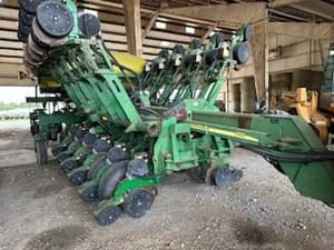 2006 John Deere 1790 Stock No. 365007 Planting For Sale with 31 Rows ...