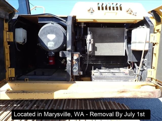2006 John Deere 200C LC Lot No. 48 Construction For Sale with 8,746 Hrs ...