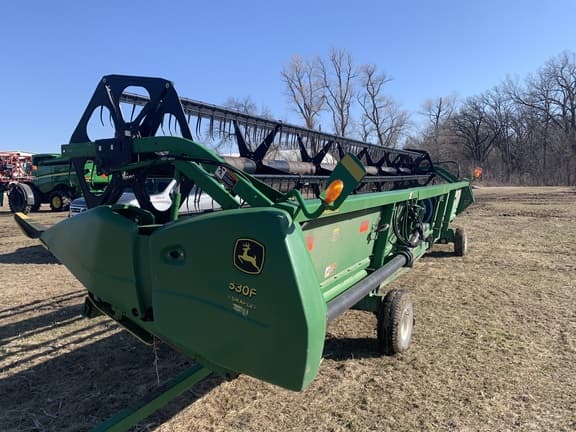 2006 John Deere 630F Harvesting Headers - Platform for Sale | Tractor Zoom