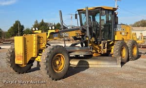 SOLD - 2006 John Deere 770D Lot No. ET5244 Construction with 2,161 Hrs ...
