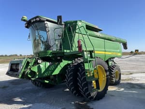 SOLD - 2006 John Deere 9660 STS Stock No. 501844 Combines with 3,565 ...